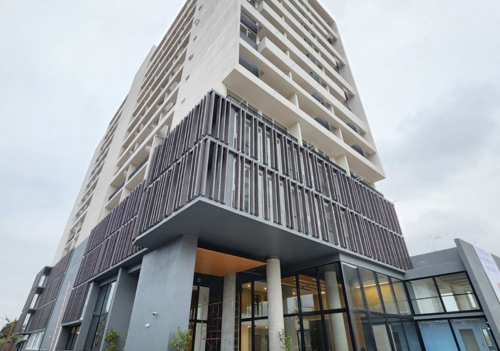 Arriendo Departamento en Edificio Verne en Av. Pedro Nolasco Videla 810