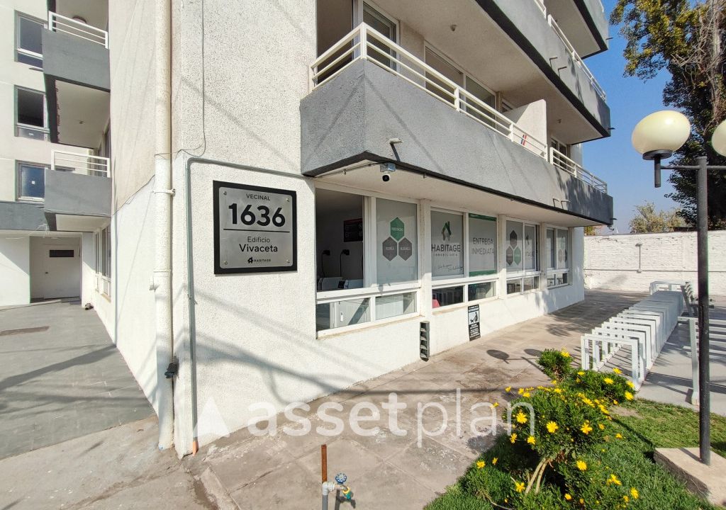 Arriendo Departamento en Edificio Vivaceta en Vecinal 1636
